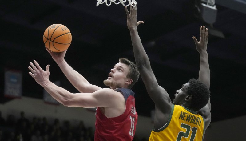 Gaels Outmuscle and Outlast Dons for Big Home Victory. SMC Now Has the ...